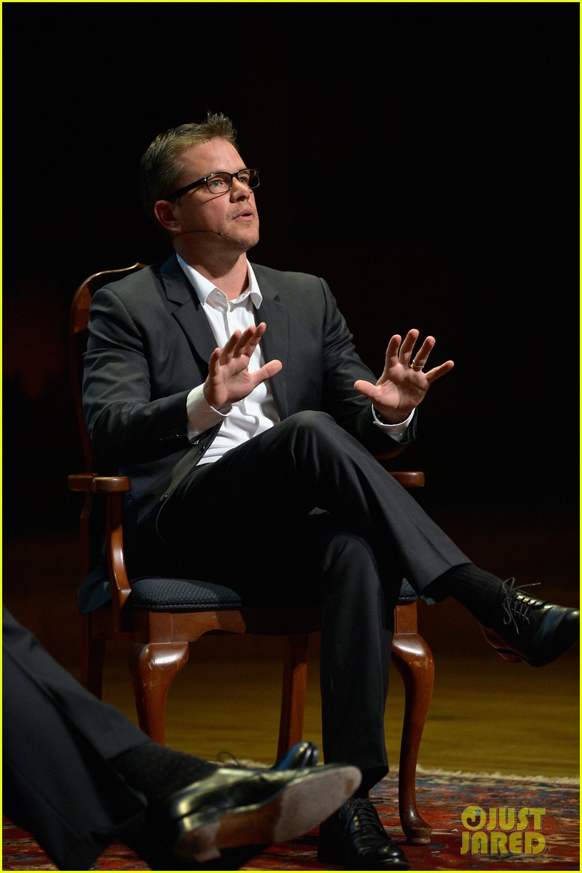 Matt Damon: Harvard Arts Medal Ceremony with Luciana!: Photo 2858217 ...