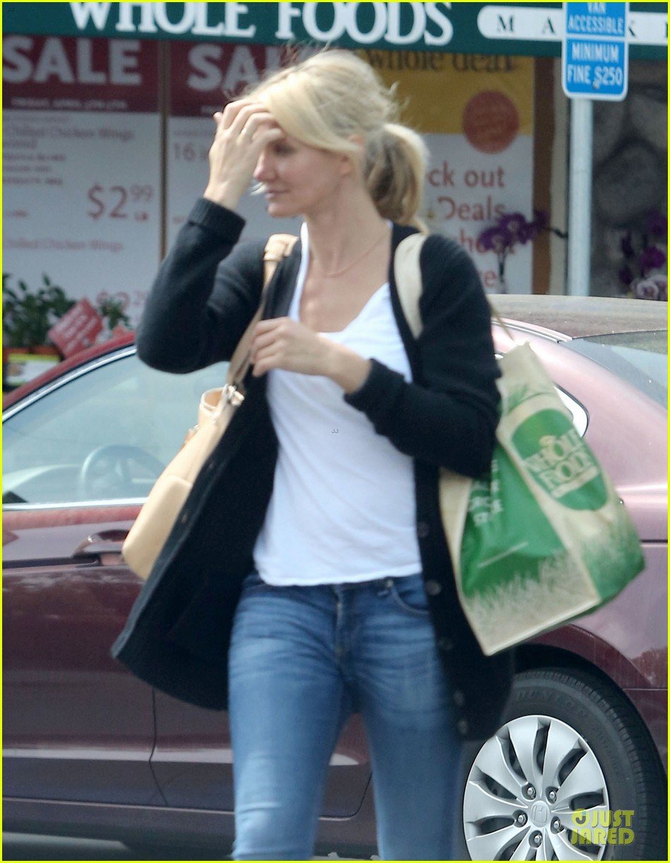 Cameron Diaz: Refreshing Gym Workout!: Photo 2845768 | Cameron Diaz ...