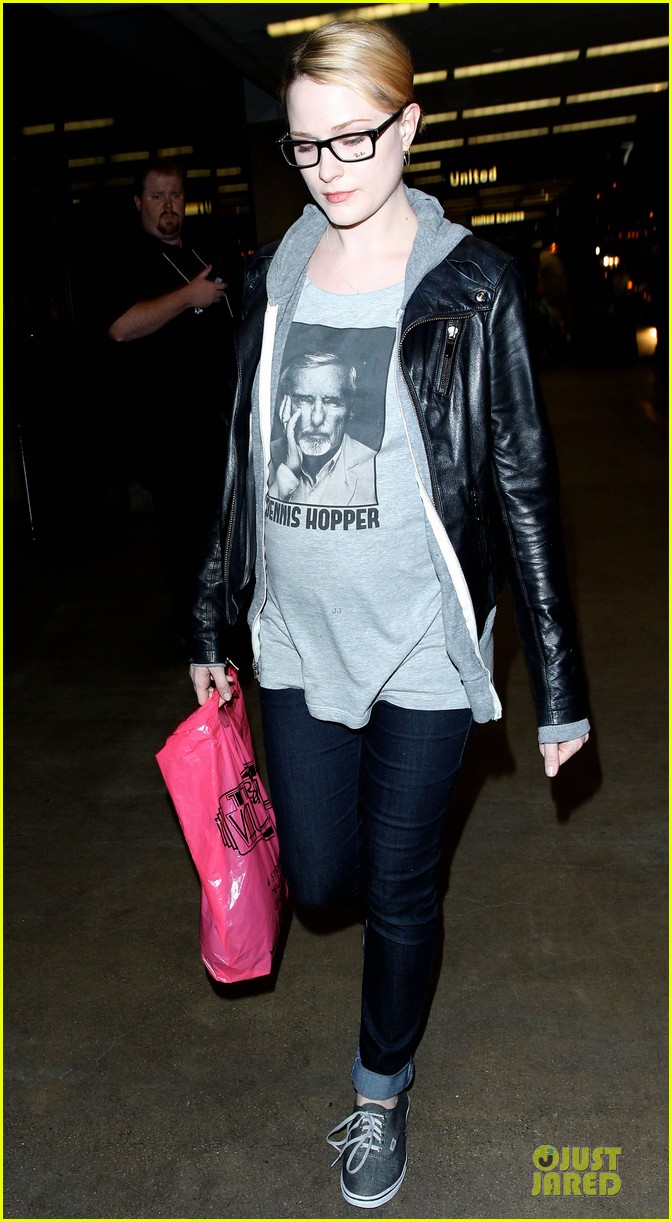 Evan Rachel Wood: Dennis Hopper Covering Baby Bump!: Photo 2859383 ...