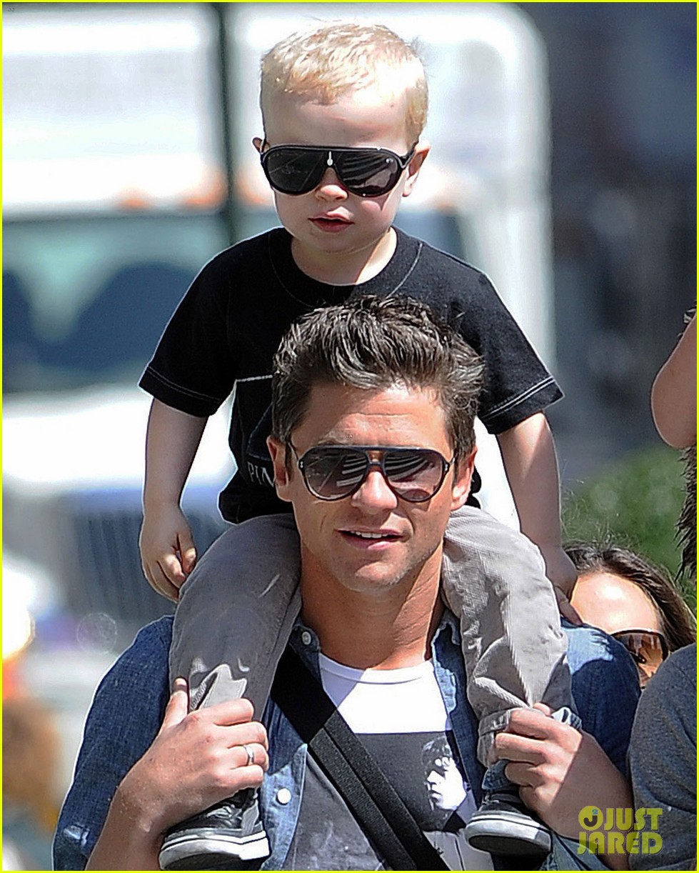 Neil Patrick Harris & David Burtka: Madison Square Park with the Kids ...