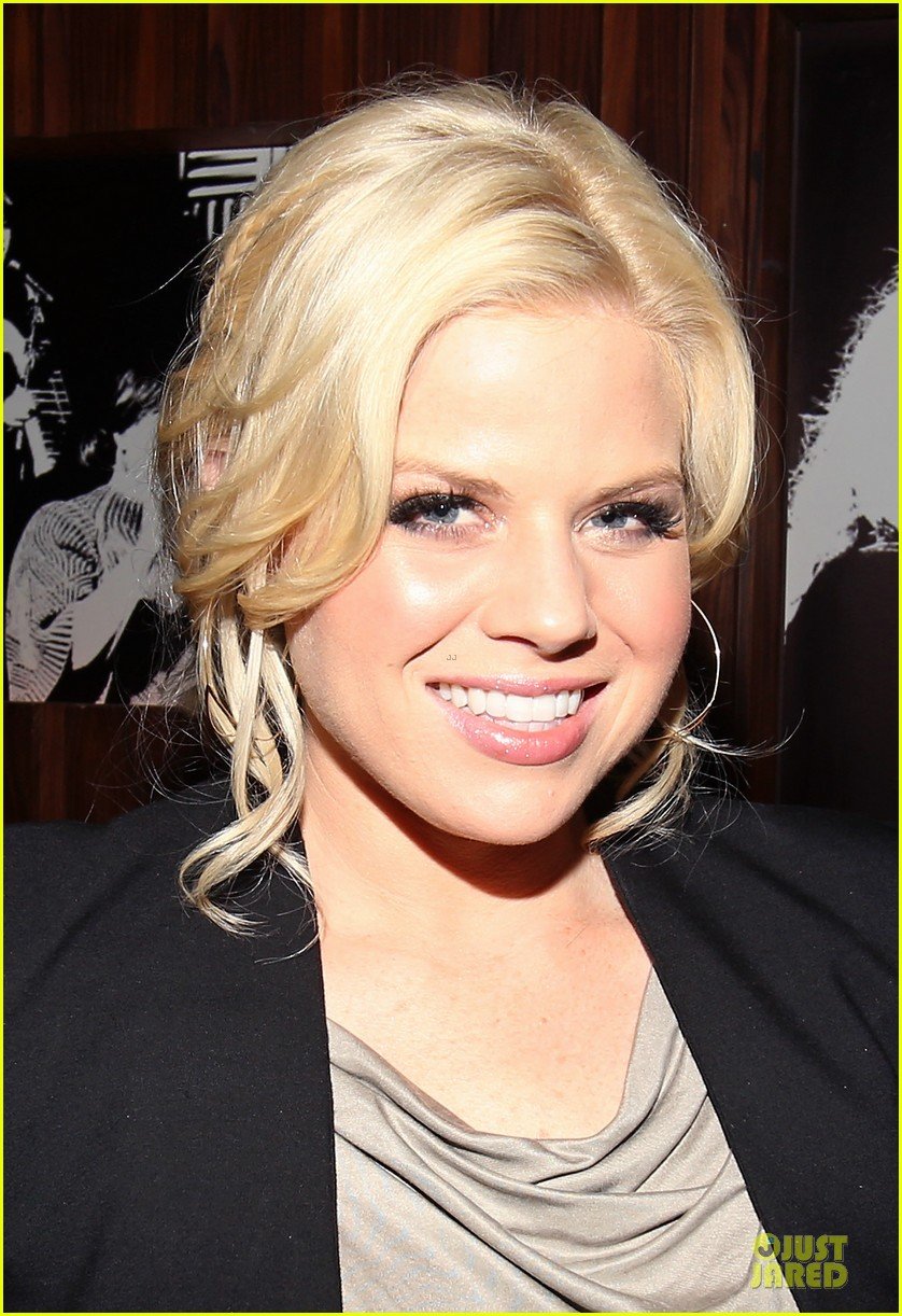 Megan Hilty: Joe's Pub Showcase!: Photo 2856993 | Megan Hilty Photos ...