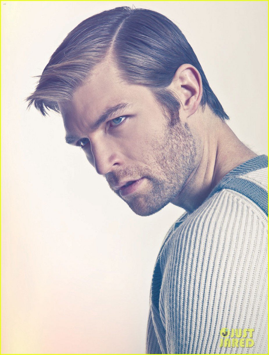 Liam McIntyre Suits Up for 'Da Man' Magazine Feature: Photo 2844667 ...