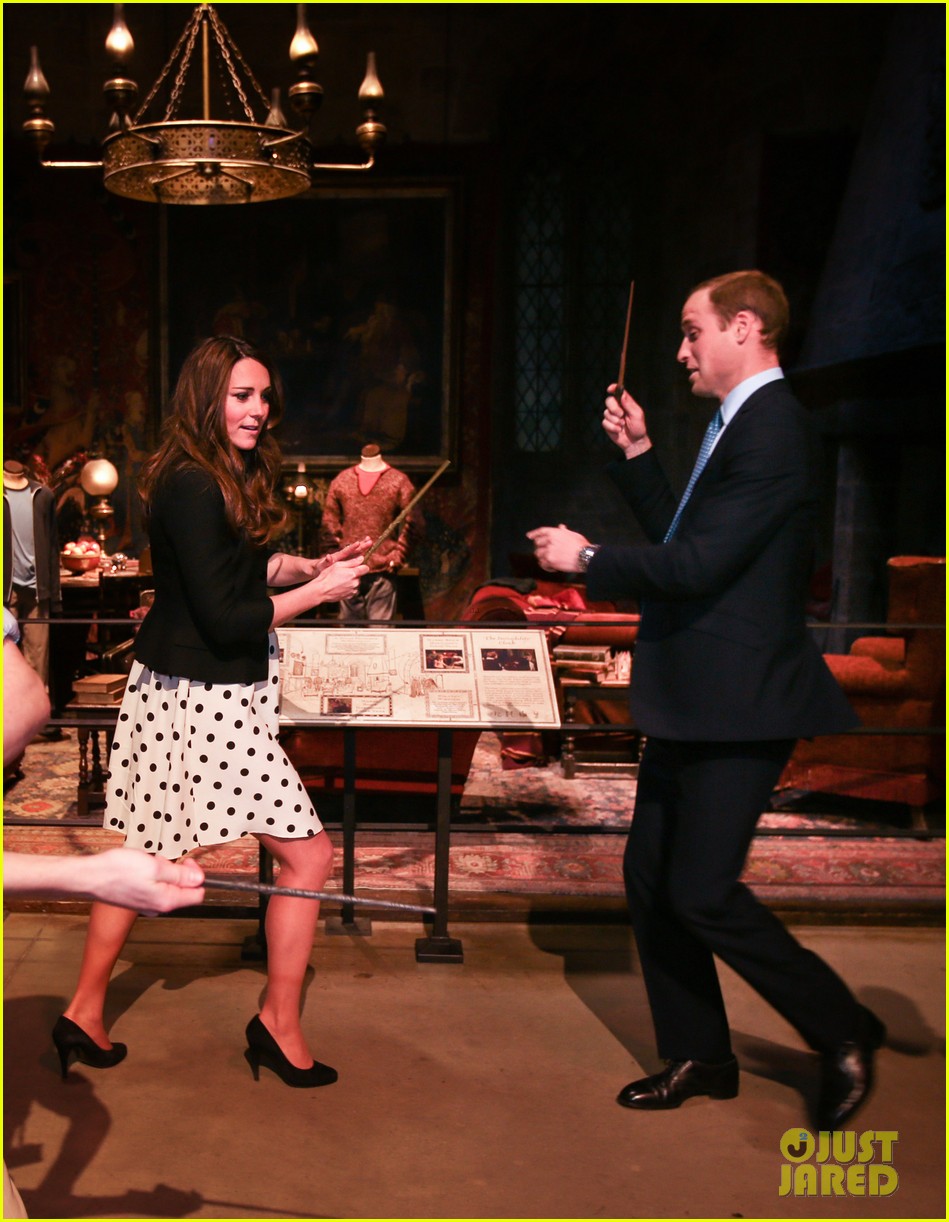 Kate Middleton & Prince William: Harry Potter Wand Battle!: Photo ...