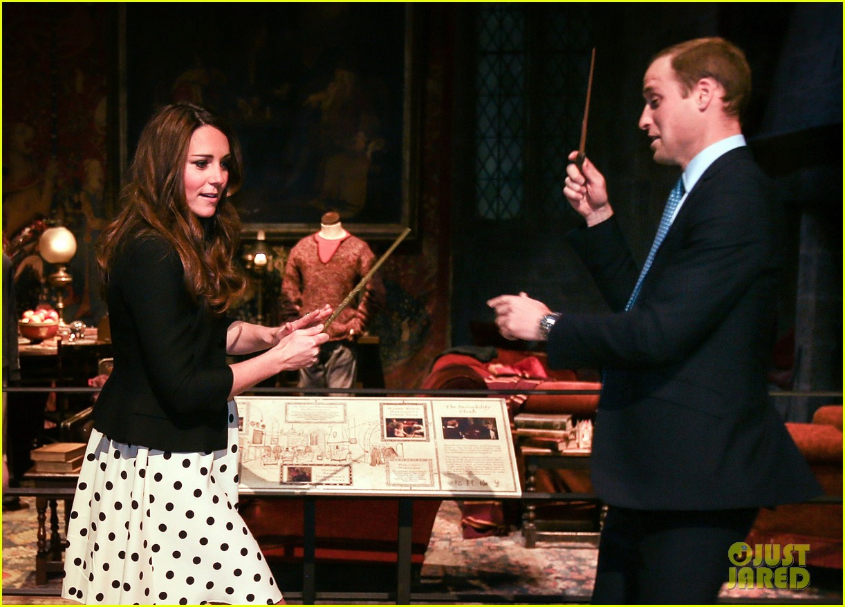 Kate Middleton & Prince William: Harry Potter Wand Battle!: Photo ...