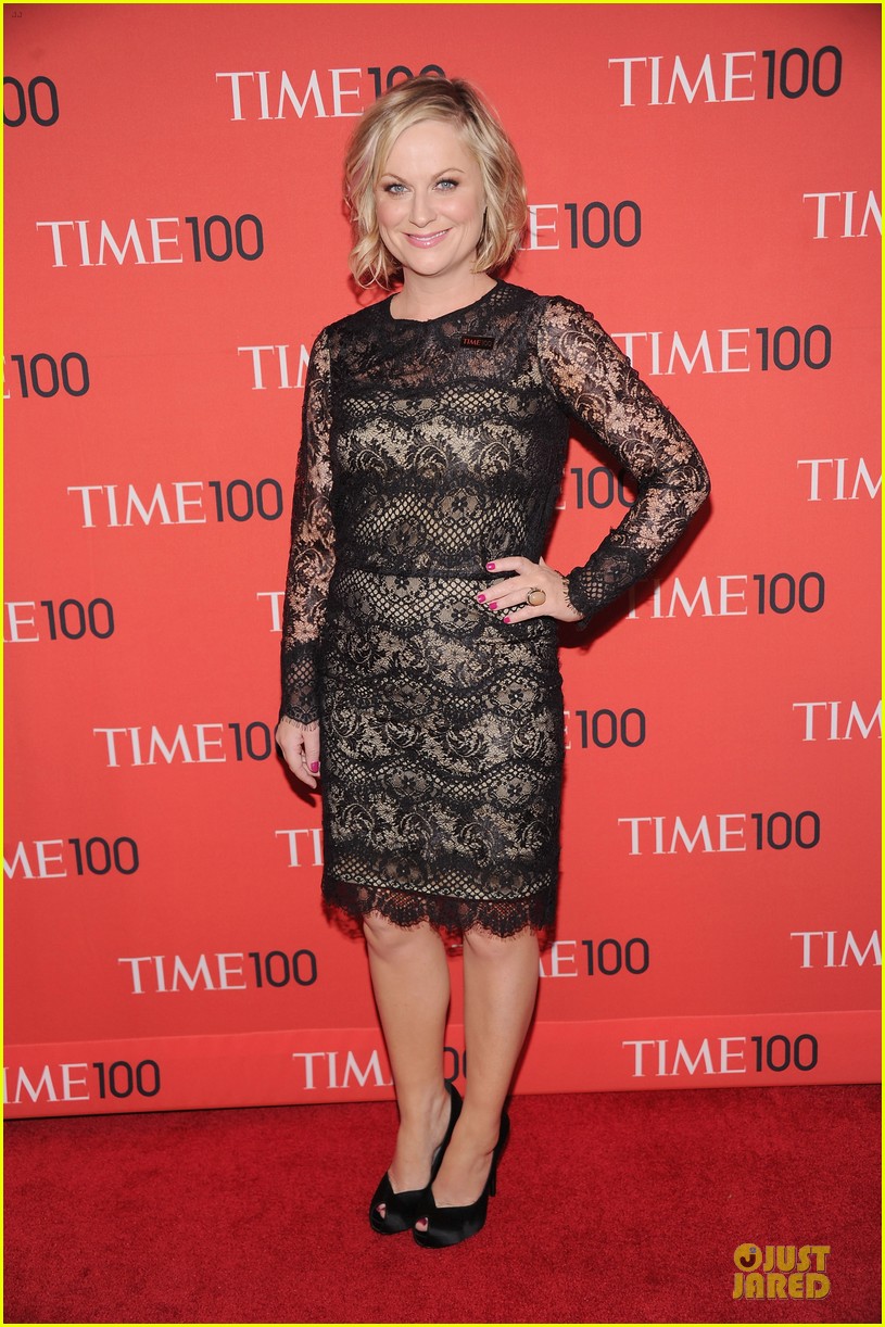Olivia Munn & Amy Poehler - Time 100 Gala 2013 Red Carpet: Photo ...