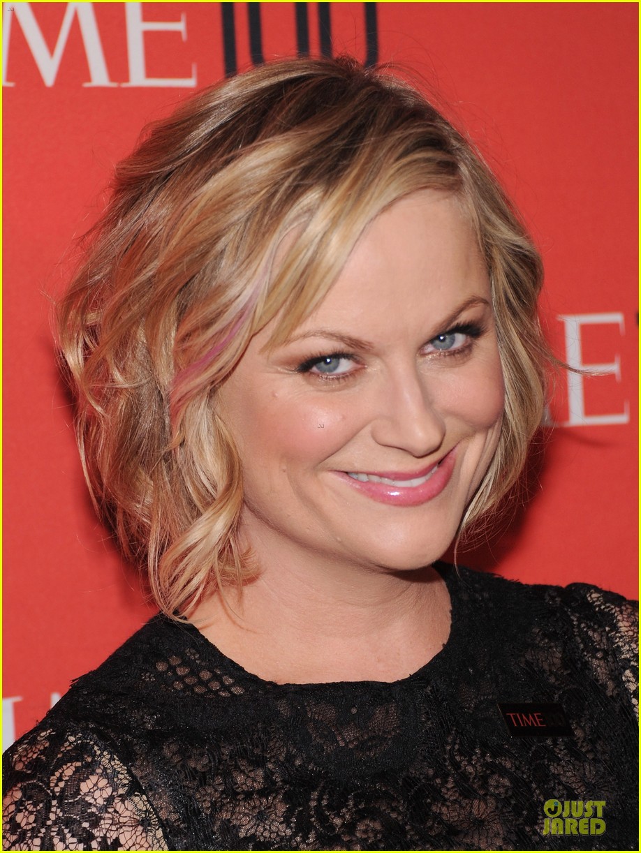 Olivia Munn & Amy Poehler - Time 100 Gala 2013 Red Carpet: Photo ...