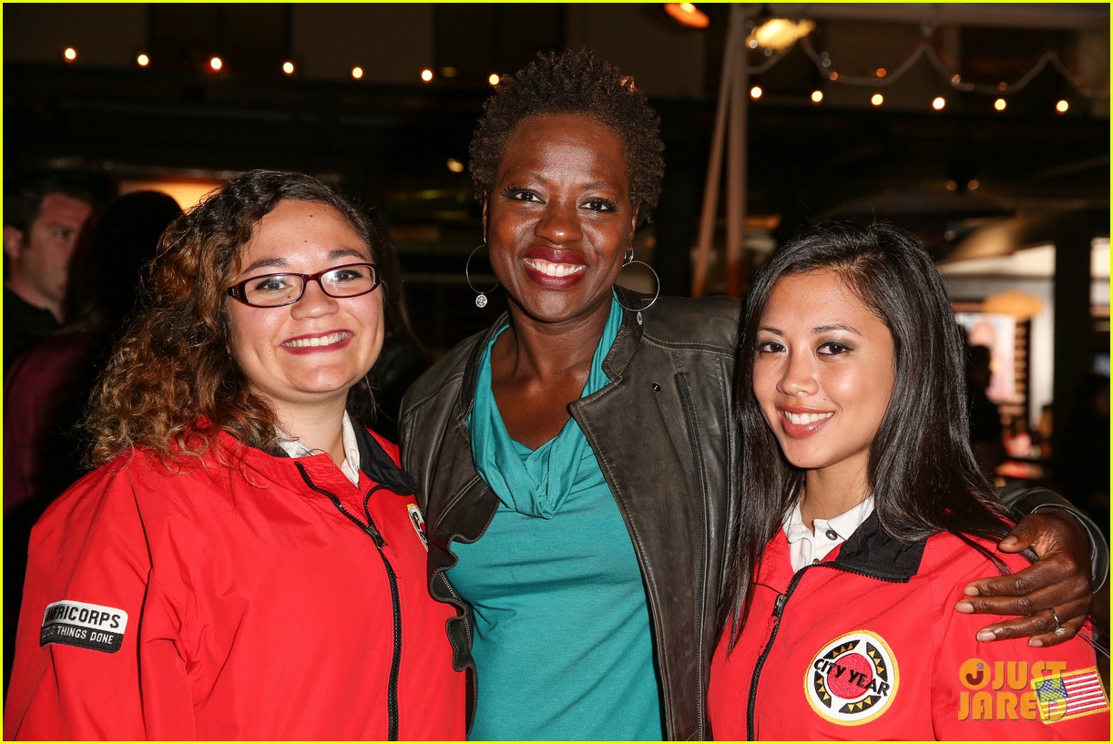 Octavia Spencer & Viola Davis: City Year Los Angeles Fundraiser 2013 ...