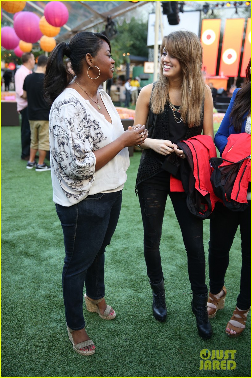 Octavia Spencer & Viola Davis: City Year Los Angeles Fundraiser 2013 ...