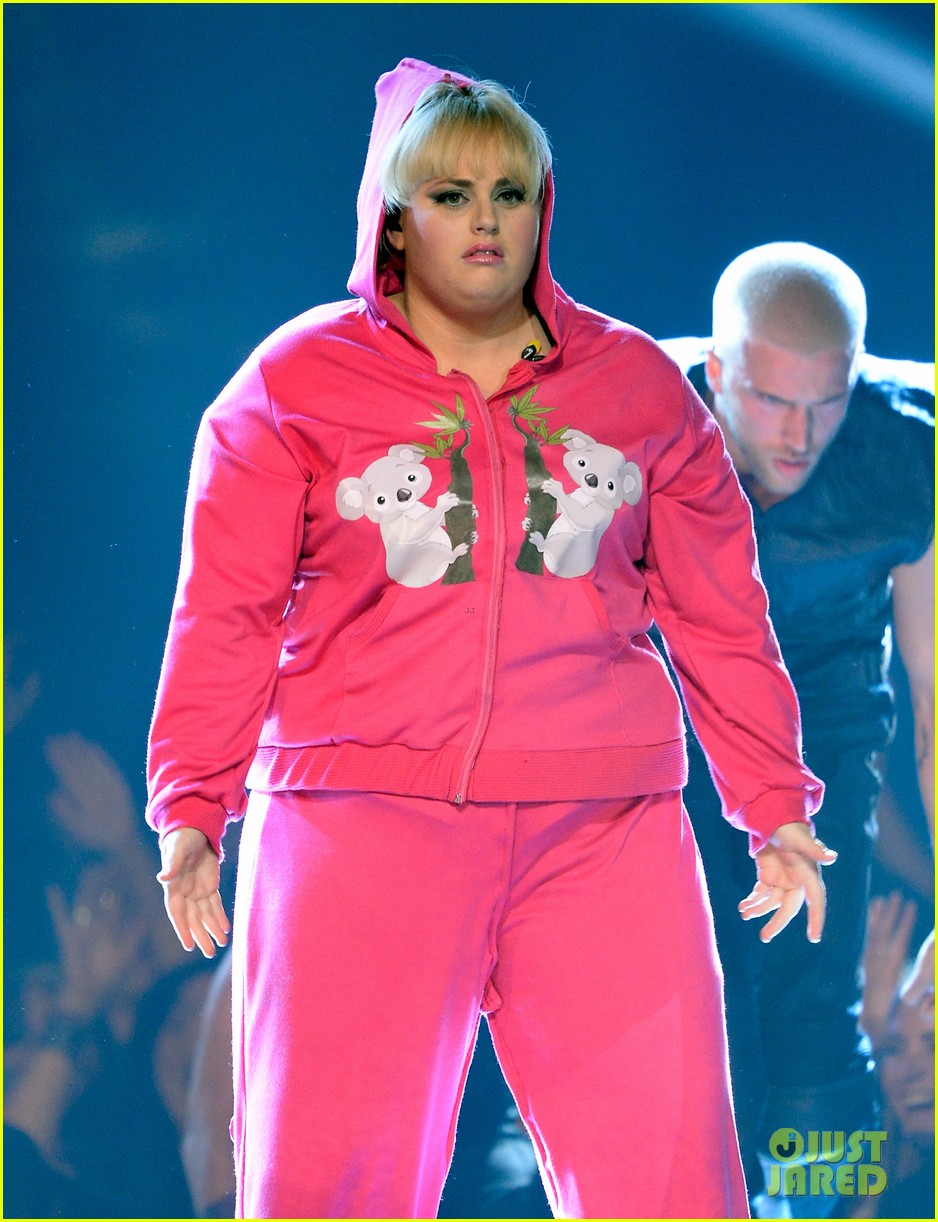 Pitch Perfect Lily Costume