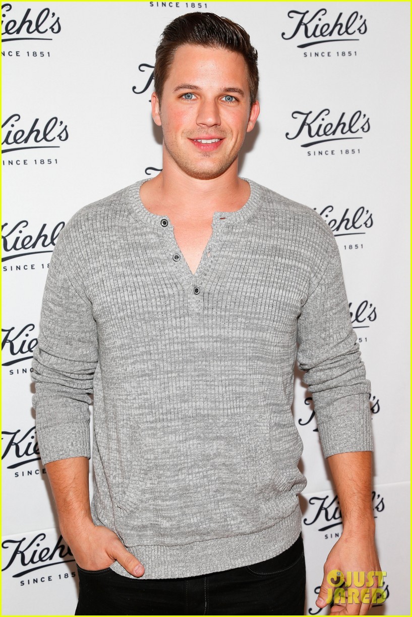Zachary Quinto & AnnaSophia Robb: Kiehl's Environmental Launch: Photo ...