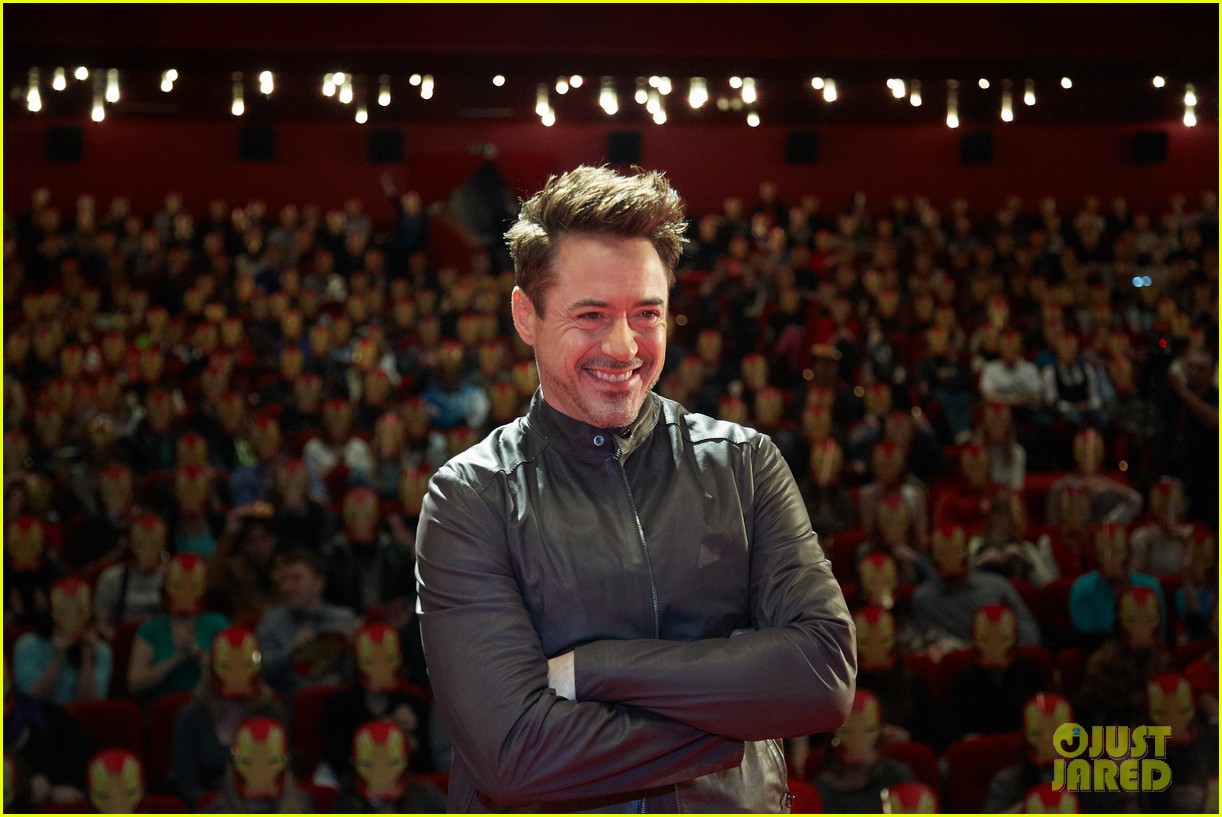 Robert Downey, Jr.: 'Iron Man 3' Photo Call & Conference in Moscow ...