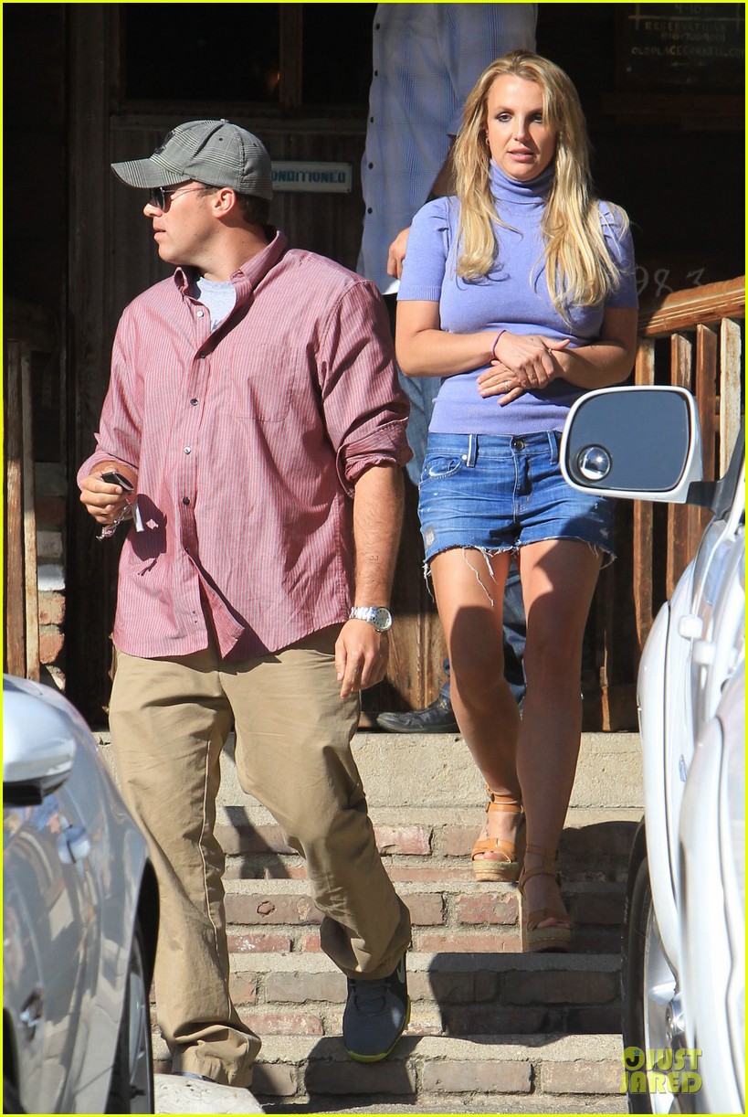 Britney Spears & David Lucado: Old Place Cornell Couple!: Photo 2858442 ...