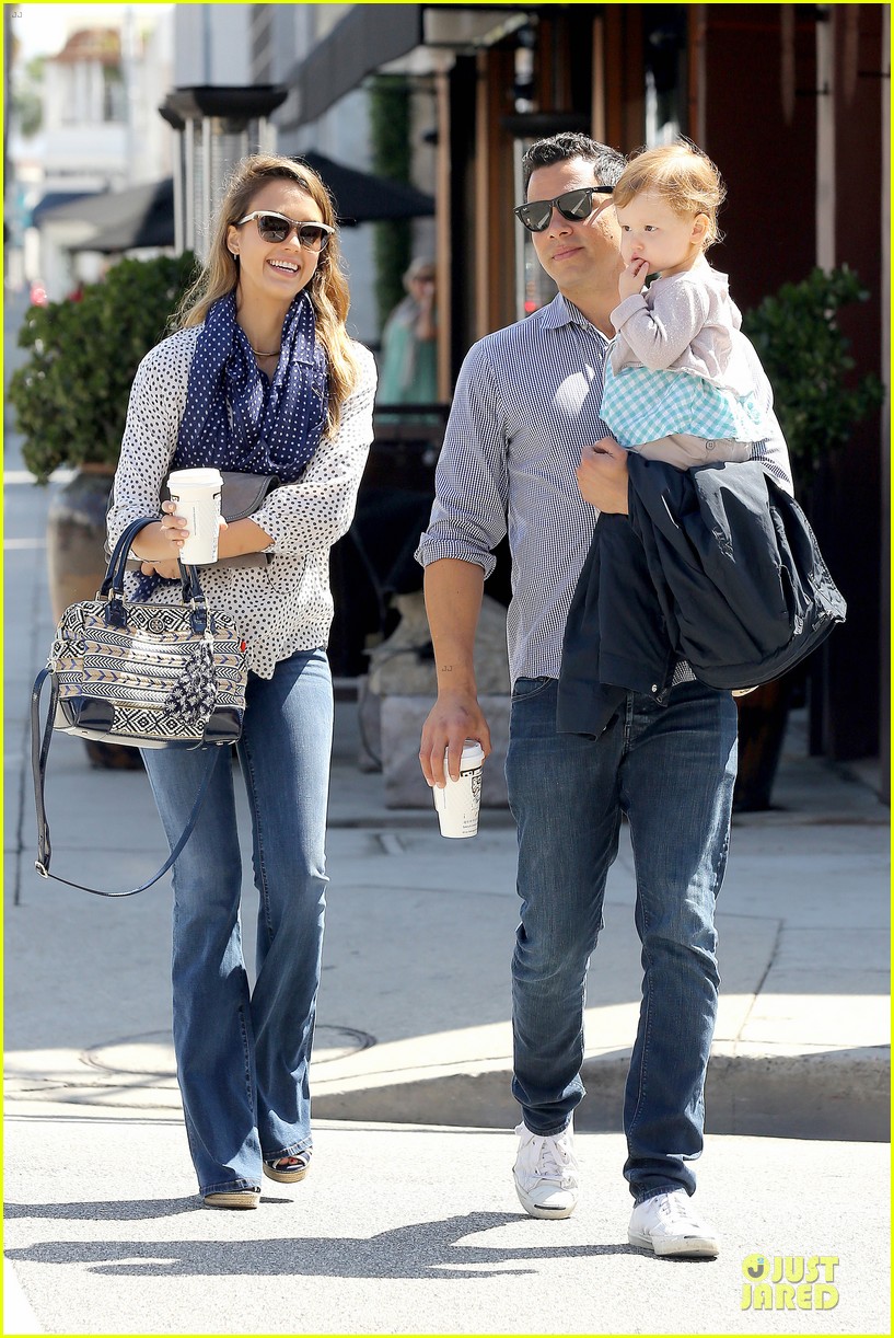 Jessica Alba & Cash Warren: Breakfast After Memorial Day!: Photo ...