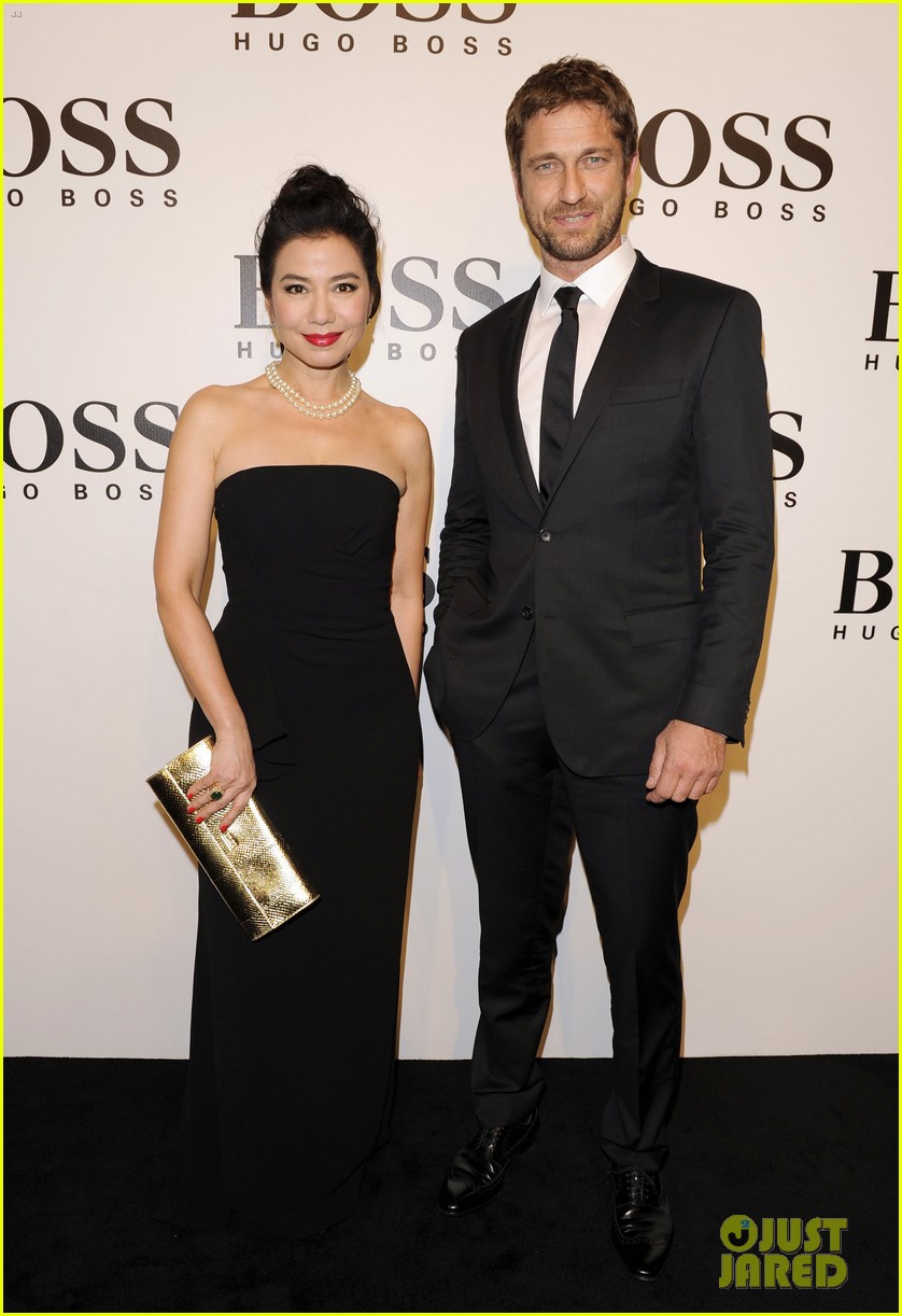 Gerard Butler & Carey Mulligan: Hugo Boss Show in Shanghai!: Photo ...