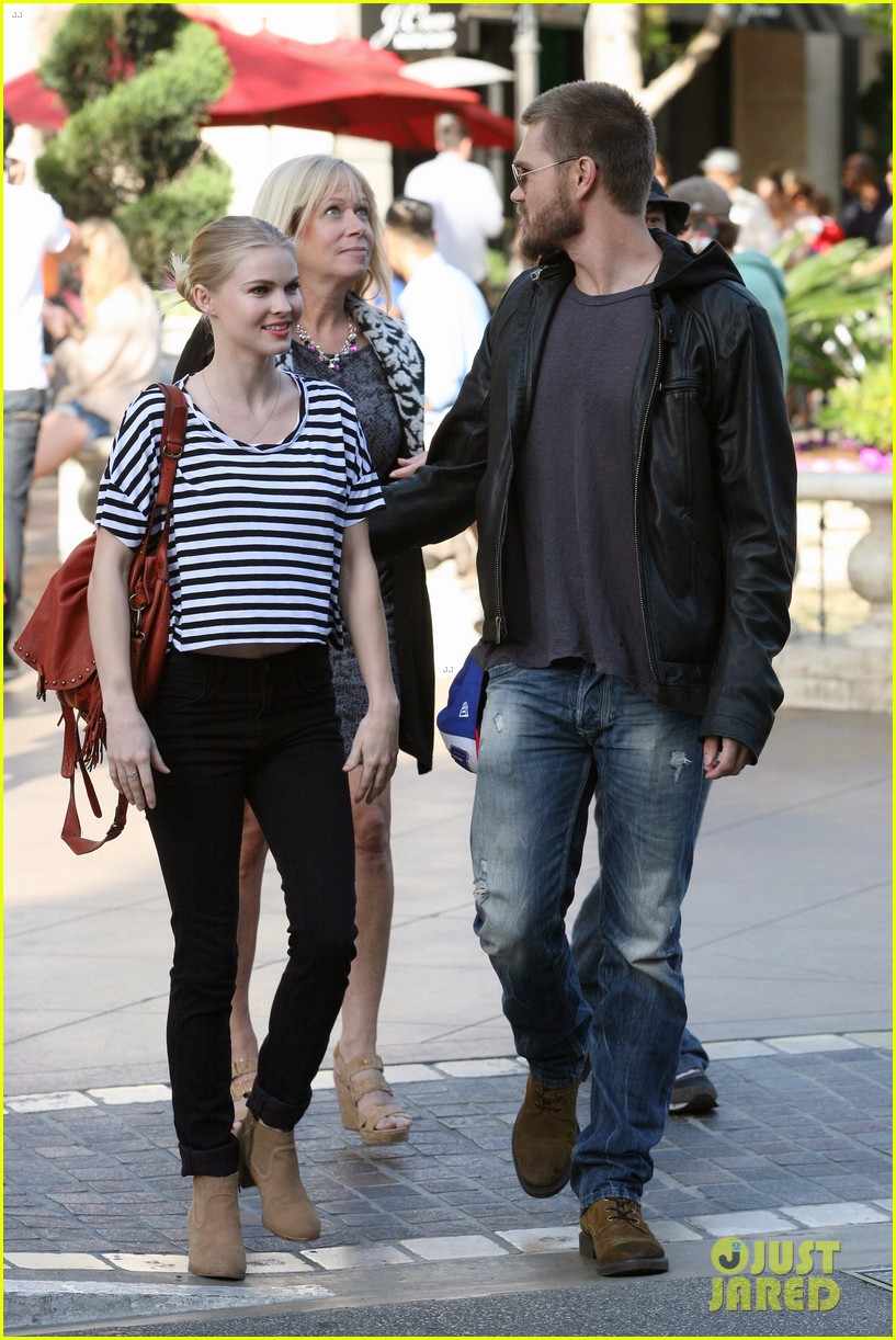 Chad Michael Murray & Kenzie Dalton: Movie Date Duo!: Photo 2862250 ...