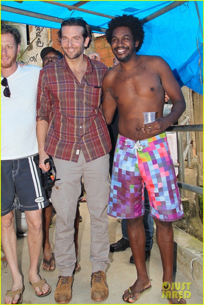 Bradley Cooper Visits Santa Marta Favela with Ed Helms: Photo 2880857 ...