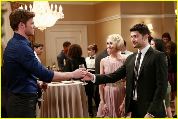 Matt Dallas & Derek Theler Replicate 'Kyle XY' Abs Flash Pose!: Photo ...