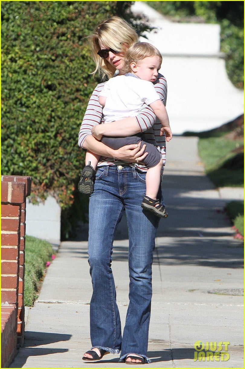 January Jones: Xander Walks in Front of Mommy!: Photo 2869197 ...