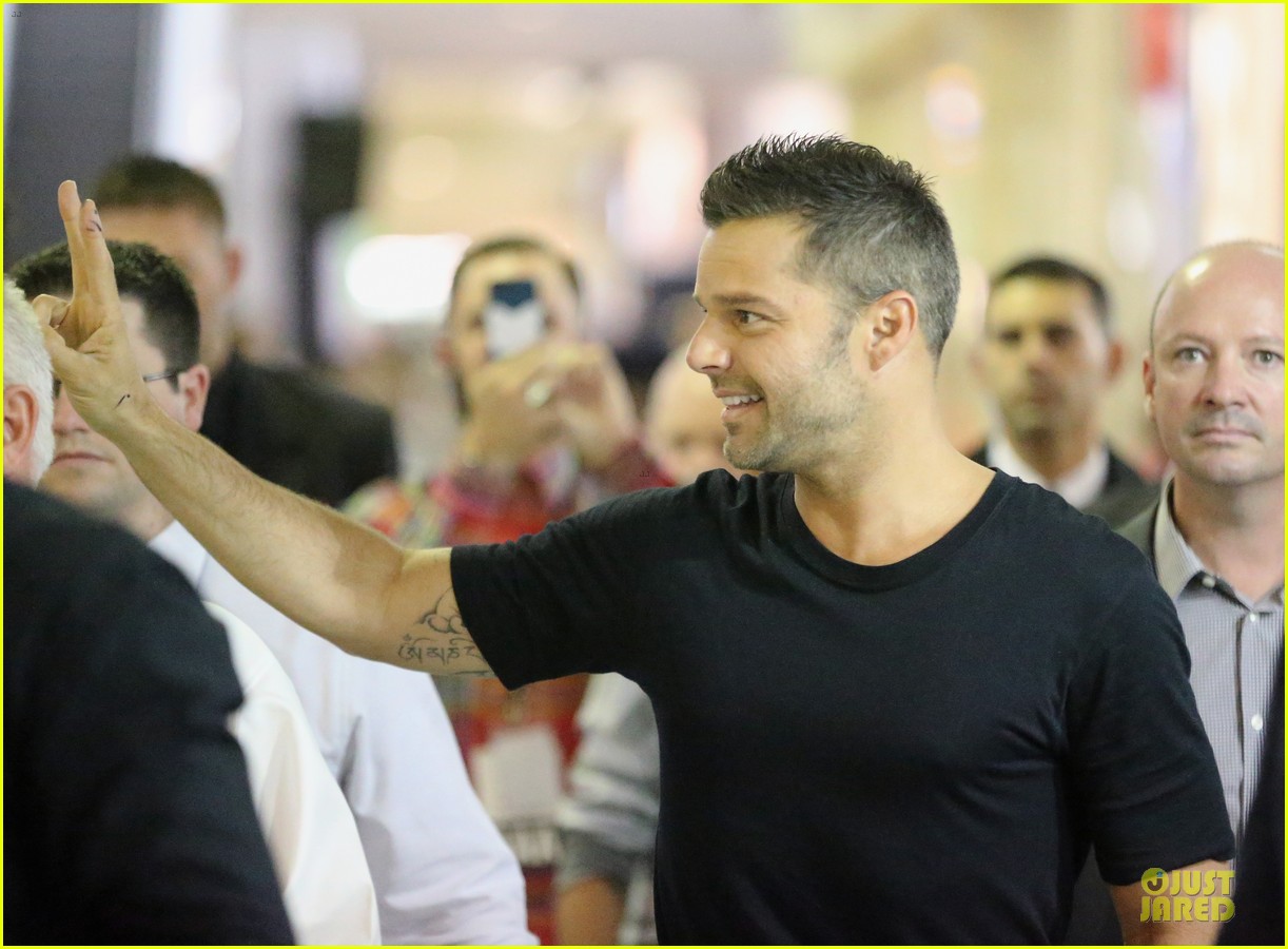Ricky Martin: Puerto Rico Equal Rights Advocate!: Photo 2868511 | Ricky ...