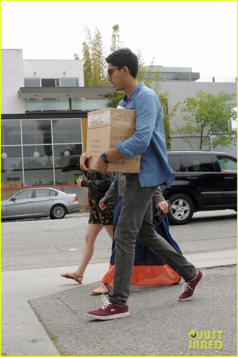 Dev Patel: Mother's Day Lunch!: Photo 2870126 | Dev Patel Photos | Just ...
