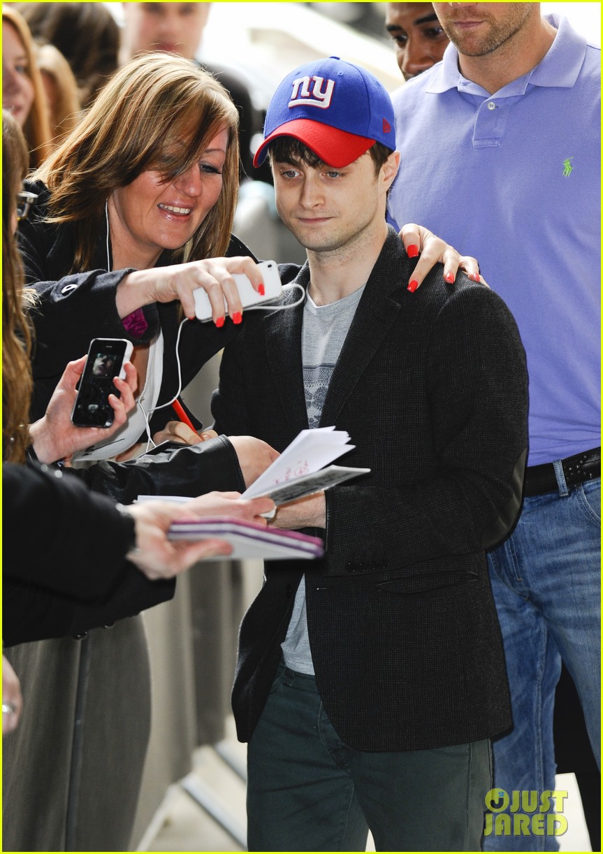 Daniel Radcliffe: 'I've Had an Amazing Decade': Photo 2876683 | Daniel ...