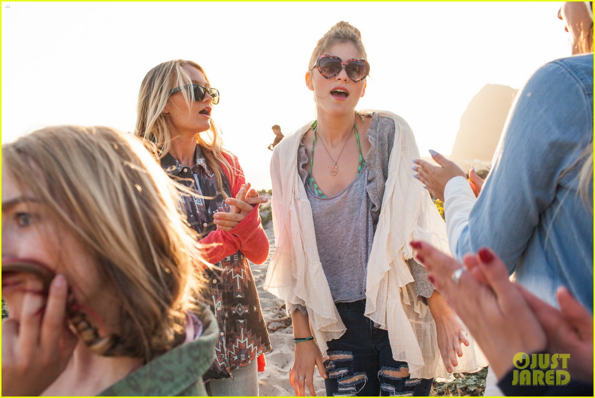 '@SummerBreak' Exclusive Cast Photos!: Photo 2889642 | Exclusive Photos ...