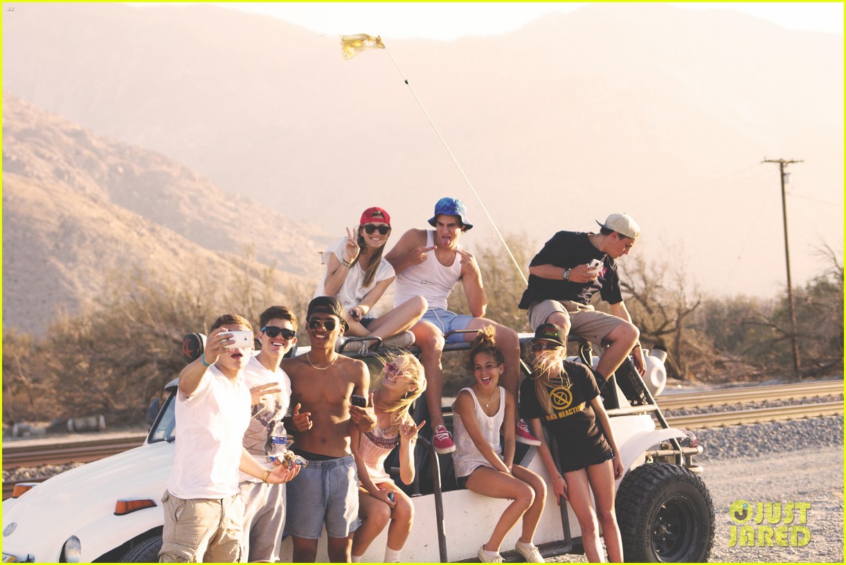 '@SummerBreak' Exclusive Cast Photos!: Photo 2889664 | Exclusive Photos ...