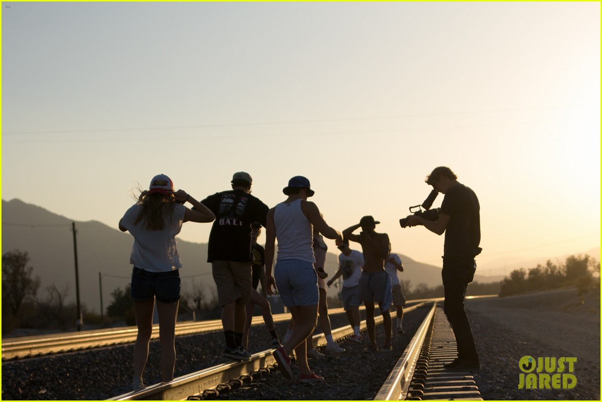 Photo: summer break exclusive cast photos 36 | Photo 2889665 | Just Jared