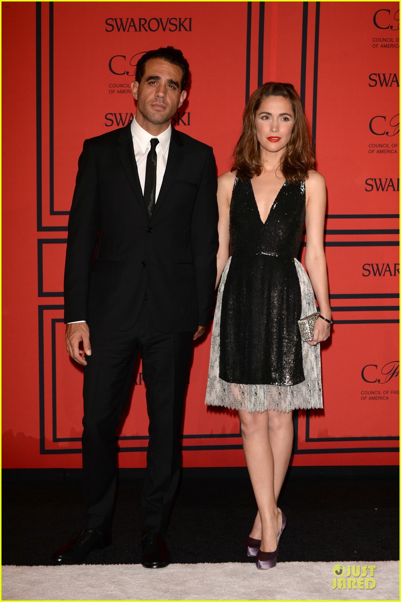 Rose Byrne & Bobby Cannavale Hold Hands at CFDA Fashion Awards 2013!: Photo 2884010 | Bobby ...