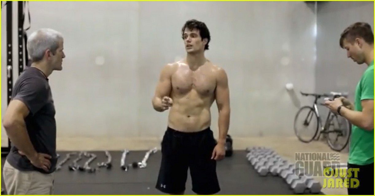 Henry Cavill: Shirtless 'Man of Steel' Workout Video!: Photo 2892923 ...