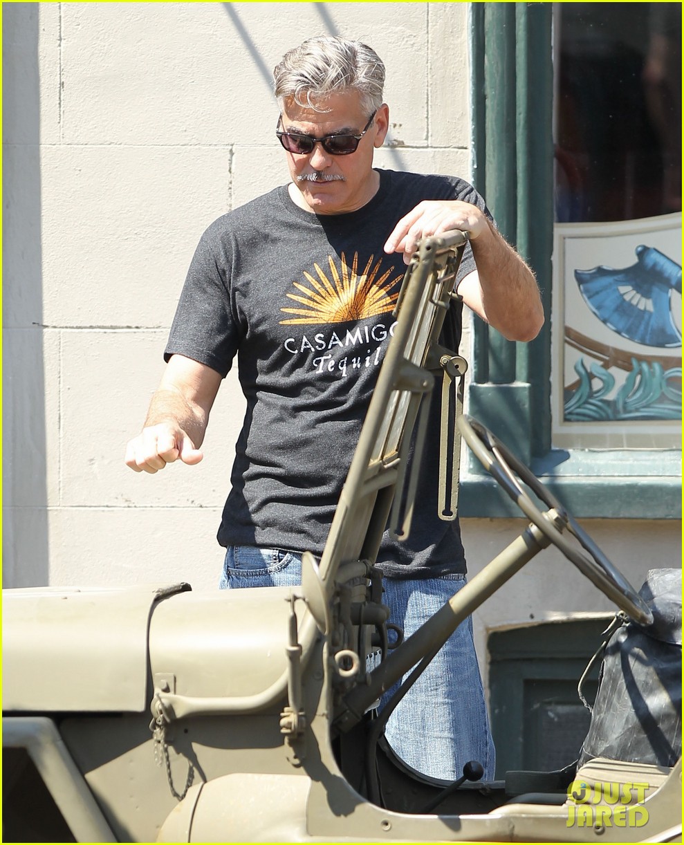 George Clooney Greets Fans on 'Monuments Men' Set: Photo 2885874 ...