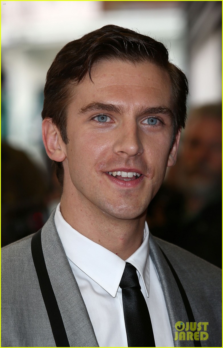 Dominic Cooper & Dan Stevens: 'Summer in February' Gala!: Photo 2888515 ...