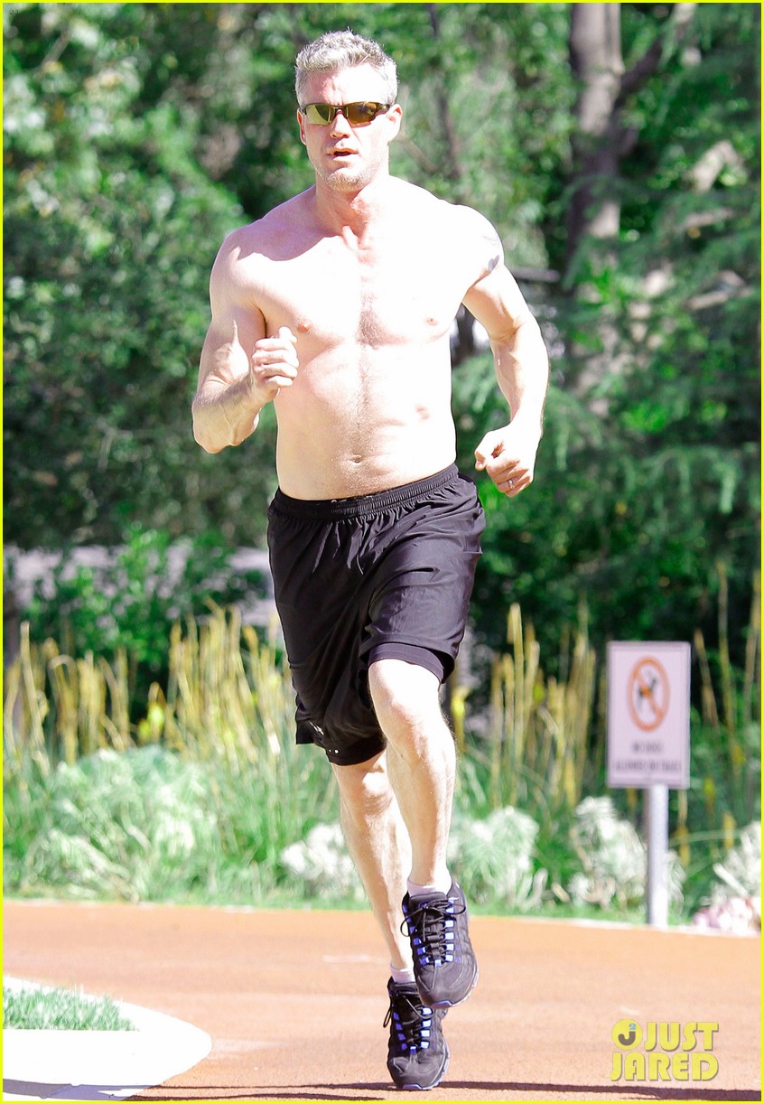Eric Dane: Shirtless Workout at Coldwater Canyon Park!: Photo 2895365 ...