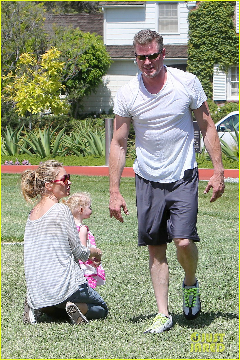 Eric Dane: Push-Ups with Daughter Billie!: Photo 2897076 | Billie Dane ...
