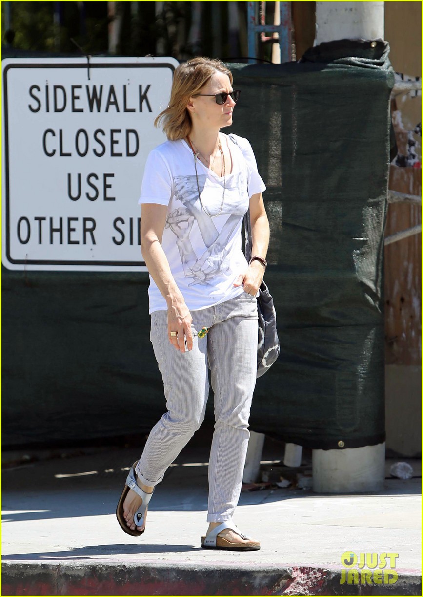 Jodie Foster Lists Los Angeles Home for Sale: Photo 2900022 | Jodie ...