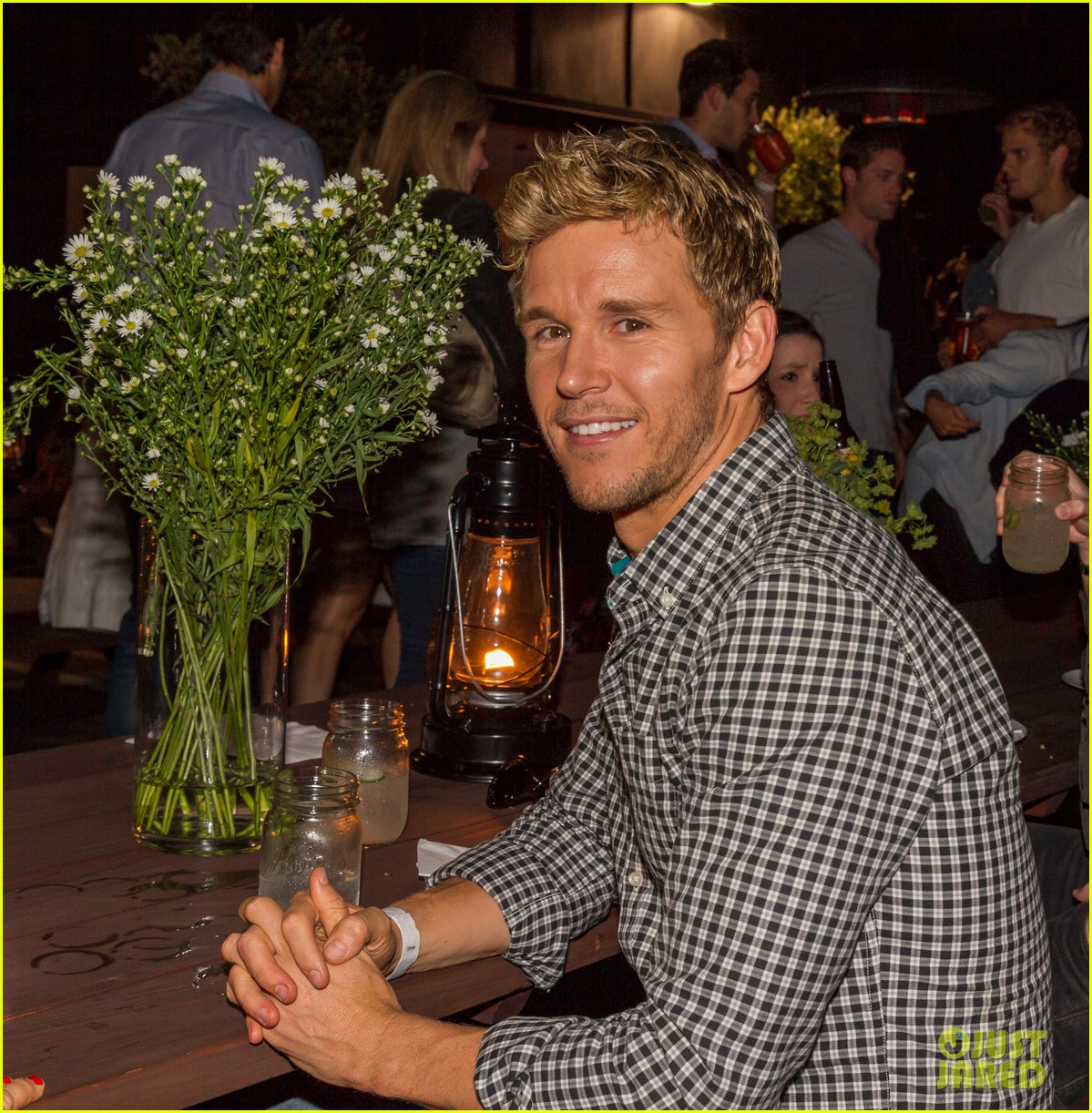 Ryan Kwanten & Garrett Hedlund: Ryan Bingham Concert!: Photo 2891973 ...