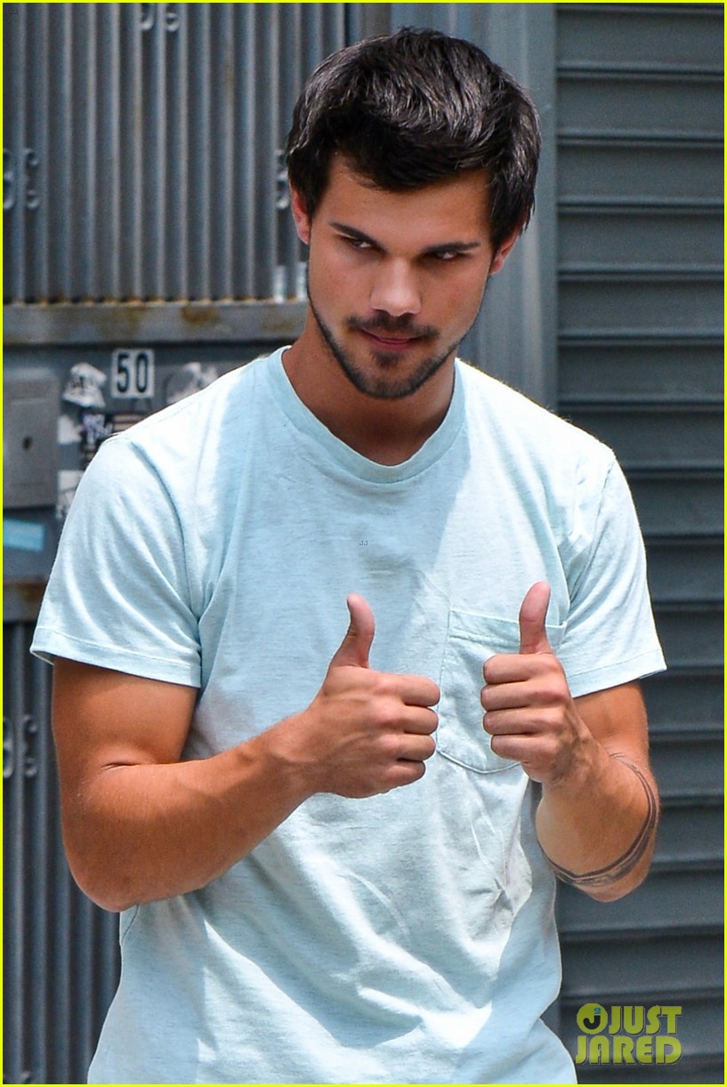 Taylor Lautner: 'Tracers' Fight Scenes!: Photo 2897745 | Taylor Lautner ...