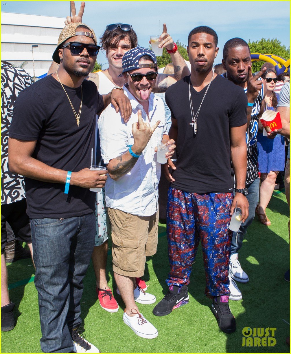 Maika Monroe & Michael B. Jordan: Just Jared's Summer Kick-Off Party ...