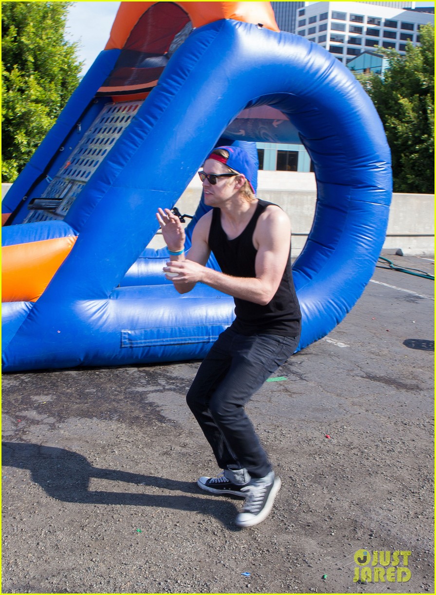 Chord Overstreet: Surfs Up at Just Jared's Summer Kick-Off Party with ...
