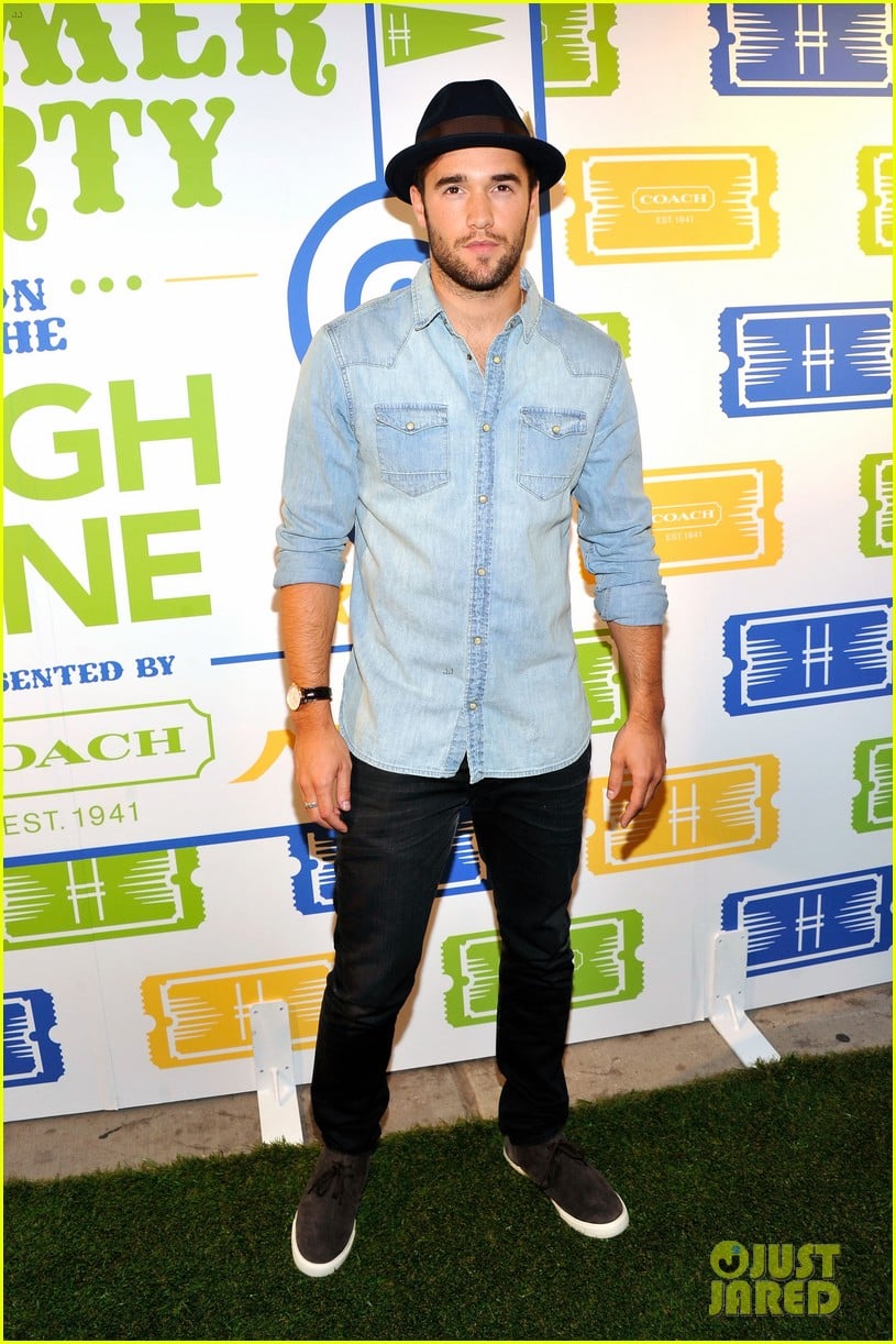 Zachary Quinto & Josh Bowman: Coach's Summer Party!: Photo 2889504 ...