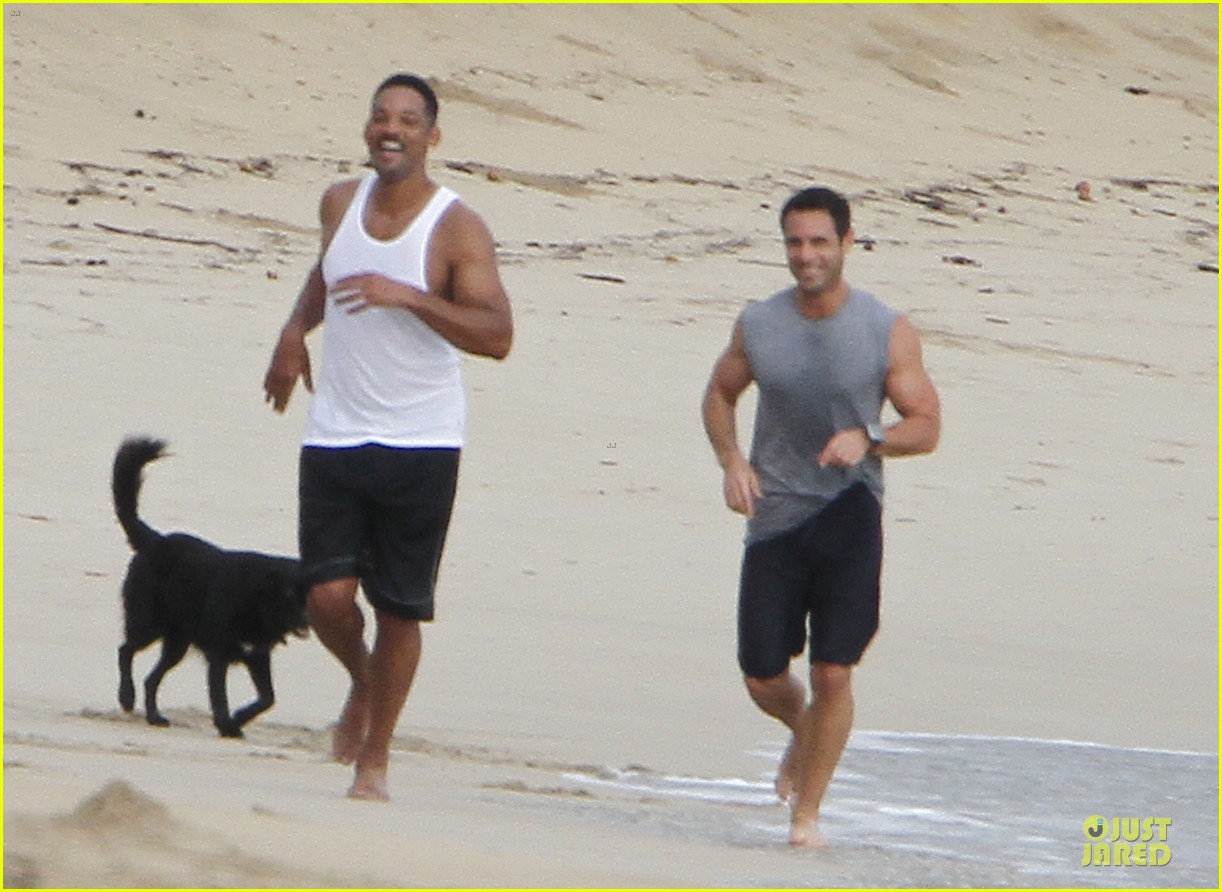Will Smith: Buff Gun Show in Kauai!: Photo 2900329 | Will Smith ...