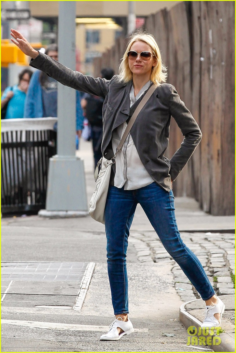 Naomi Watts: 'Adore' Gets a Release Date!: Photo 2885819 | Naomi Watts ...