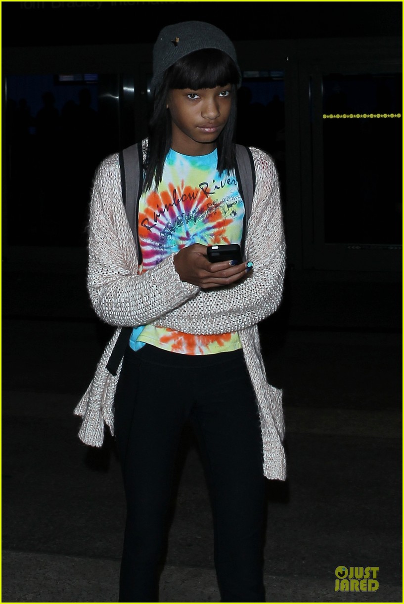 Willow Smith Covers Rihanna's 'No Love Allowed'!: Photo 2887016 | Jada ...