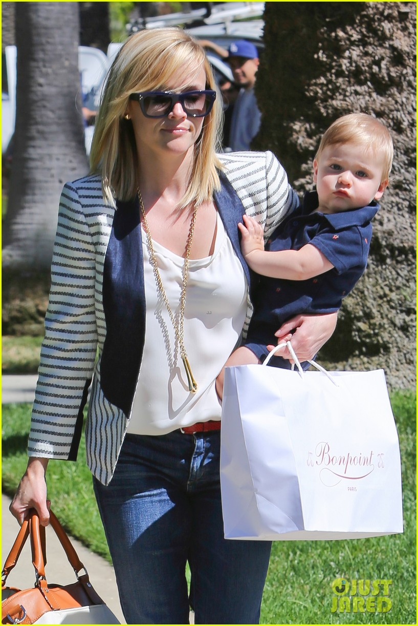 Reese Witherspoon: Playdate with Tennessee!: Photo 2895451 | Celebrity ...