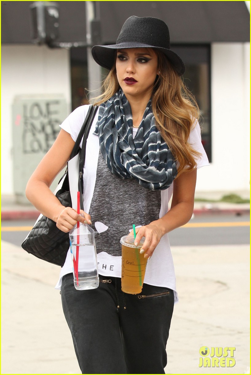 Jessica Alba: Photo Shoot Ready in Hollywood!: Photo 2907795 | Jessica ...