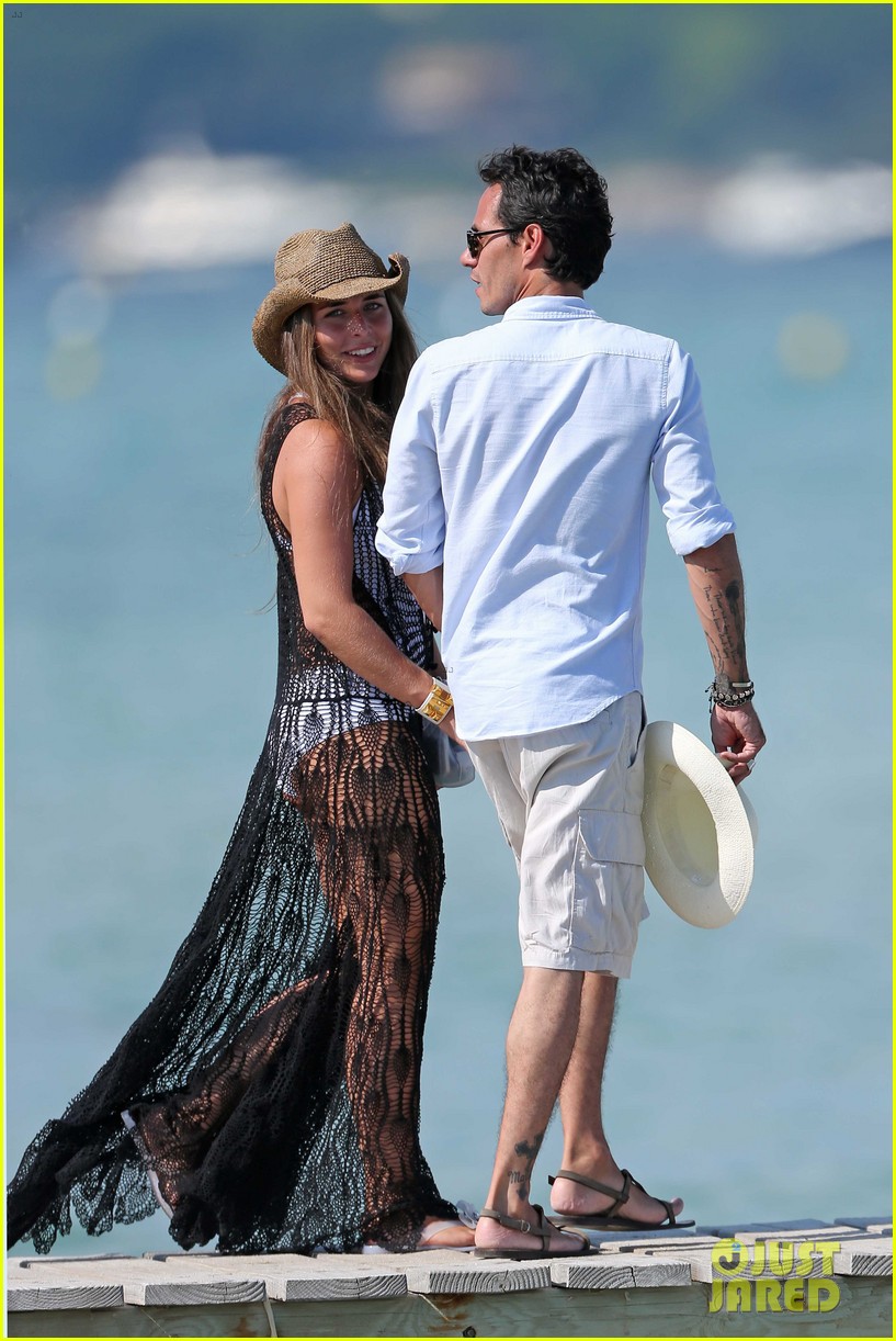 Marc Anthony & Chloe Green: Club 55 in Saint-Tropez!: Photo 2905055 ...