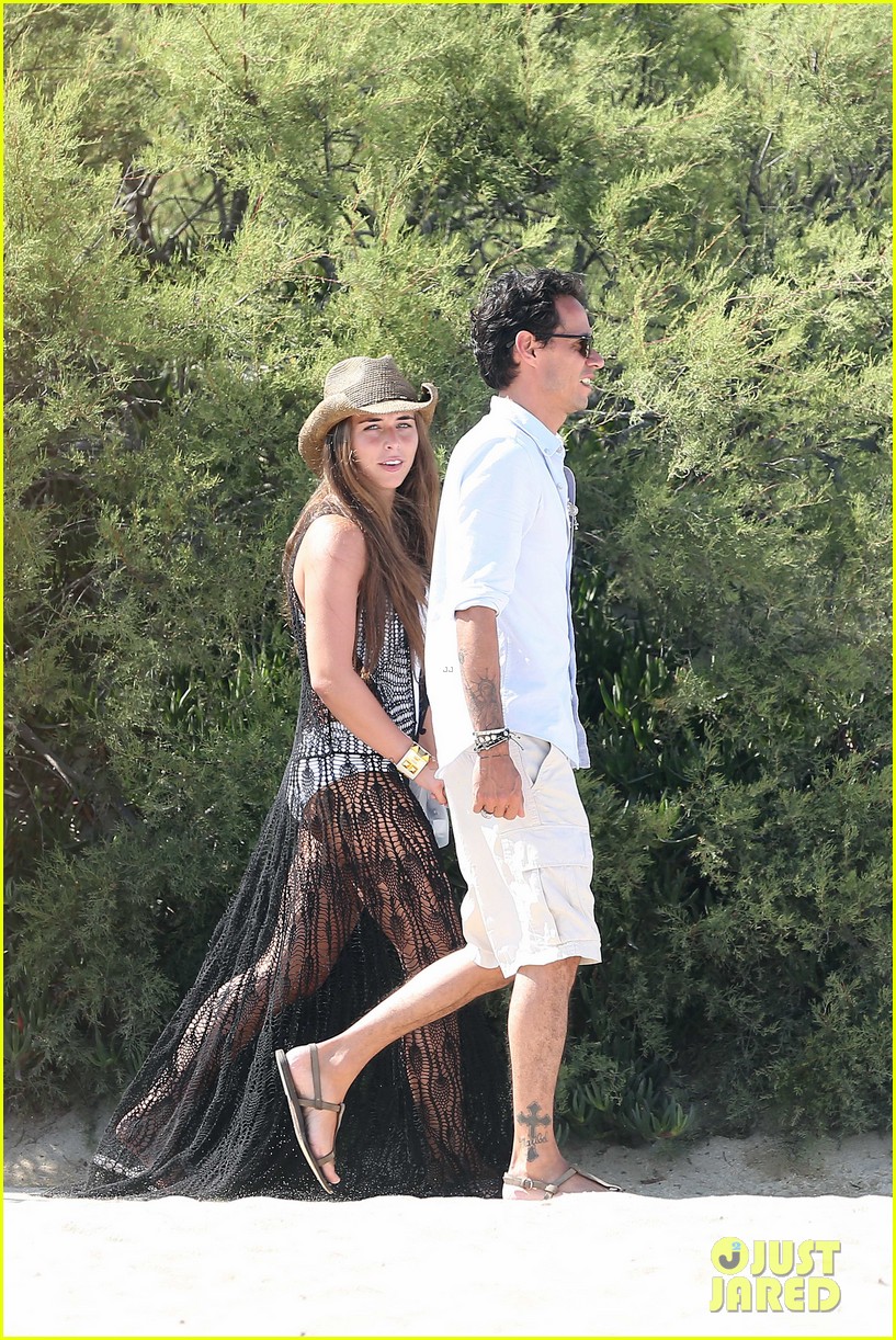 Marc Anthony & Chloe Green: Club 55 in Saint-Tropez!: Photo 2905071 ...