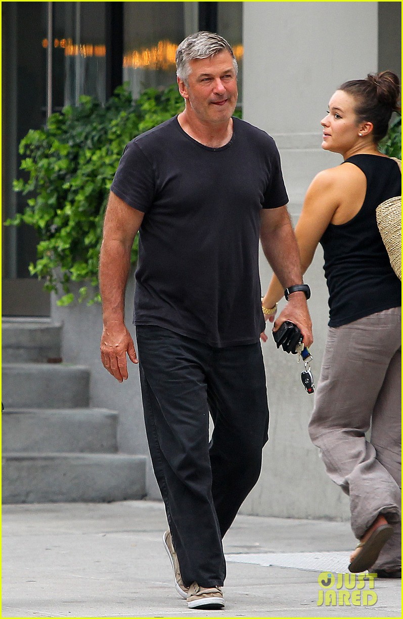 Ireland Baldwin & Slater Trout: Lunch with Alec Baldwin!: Photo 2916685 ...