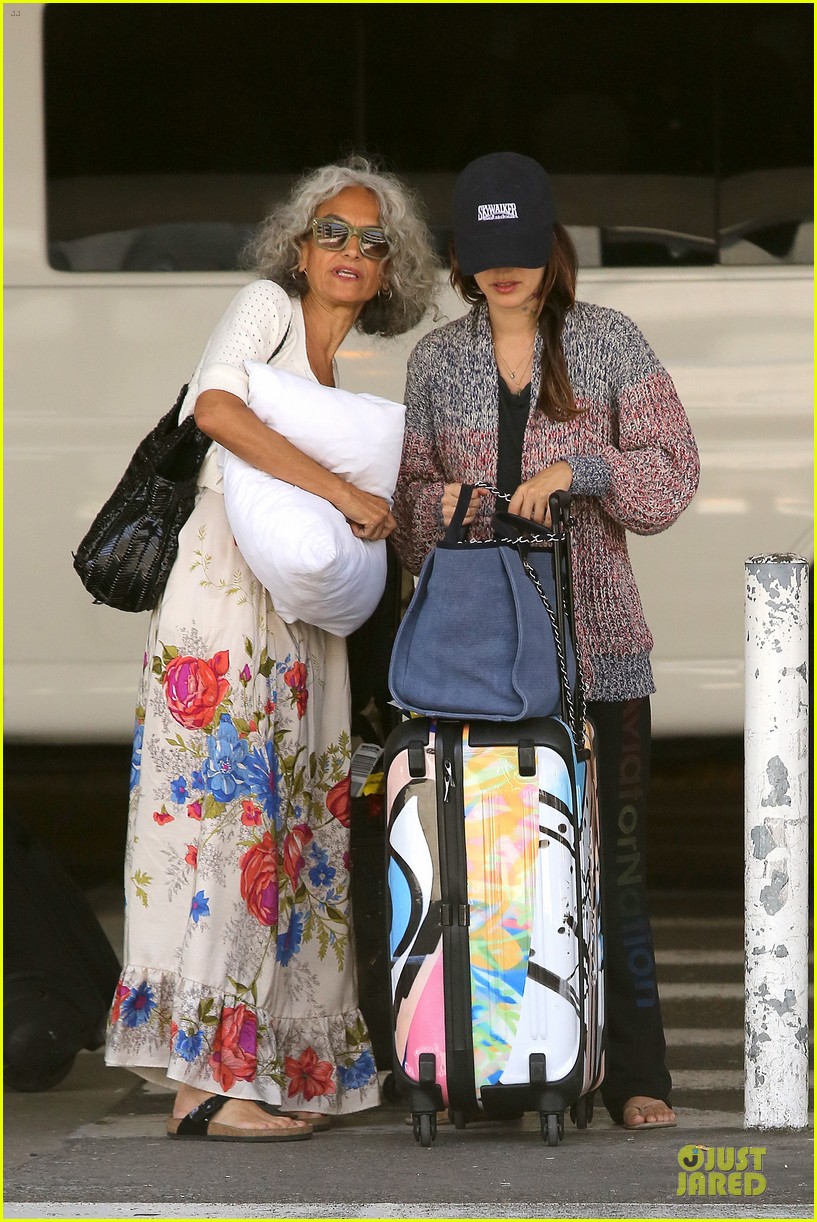 Rachel Bilson: Stars Neck Tattoo! : Photo 2910631 | Rachel Bilson ...