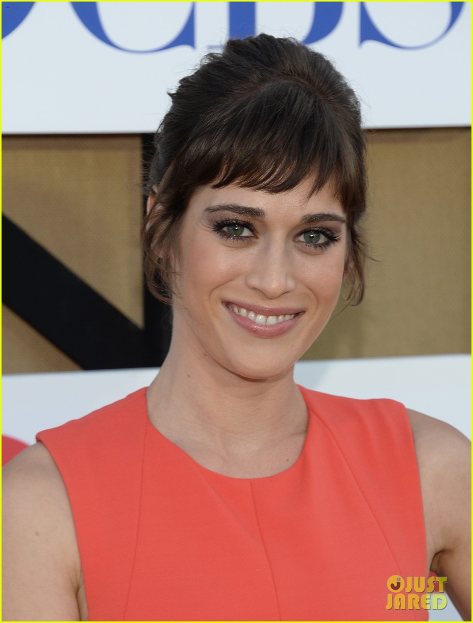 Lizzy Caplan & Michael Sheen: Showtime's Summer TCA Party!: Photo ...